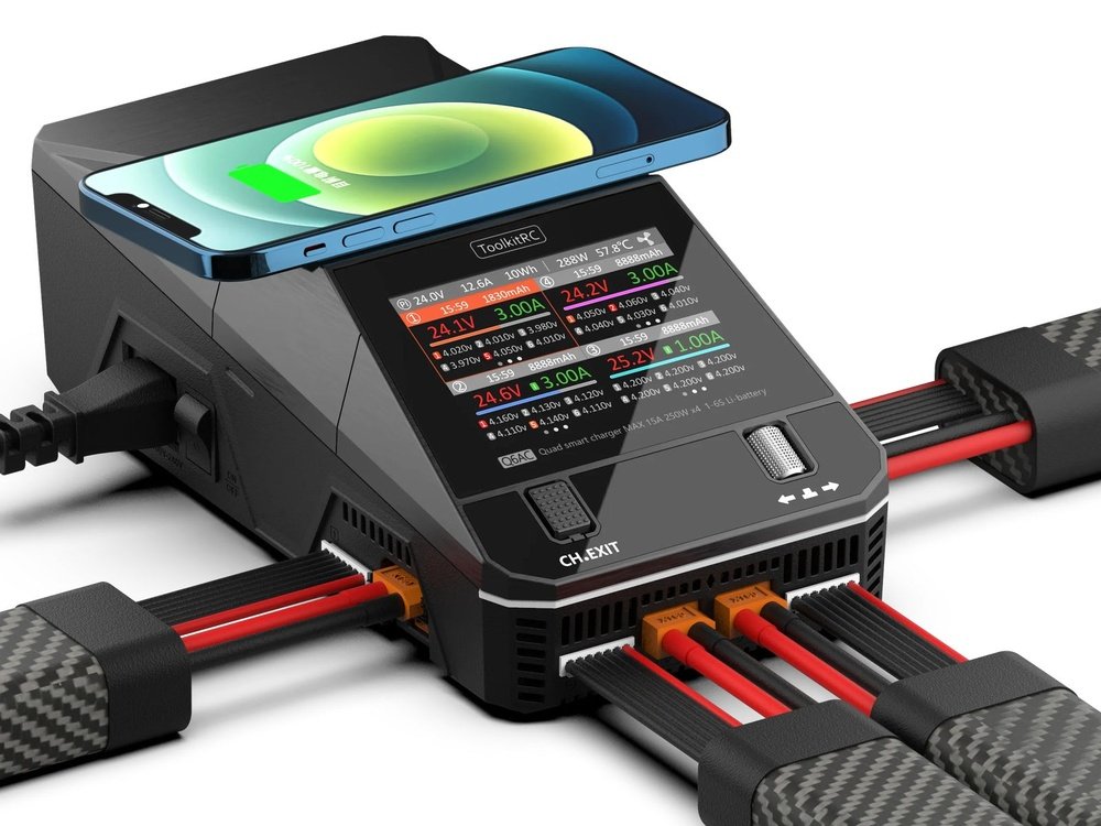 ToolkitRC Q6AC 4-Channels AC&DC Max 1000W Smart Charger – defianceRC